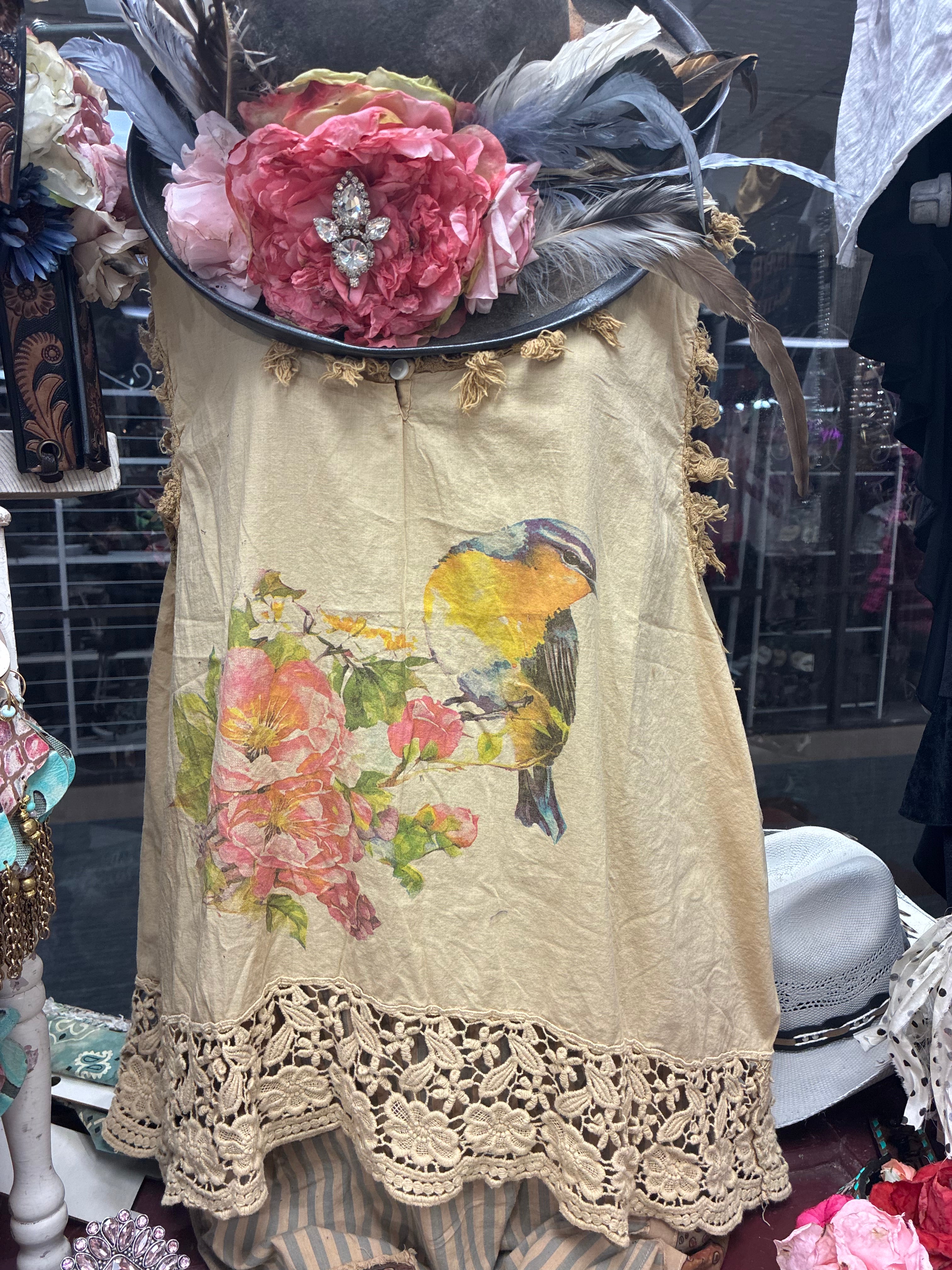 A Rare Bird - Robin Delight Top – Shop Hannah Closet